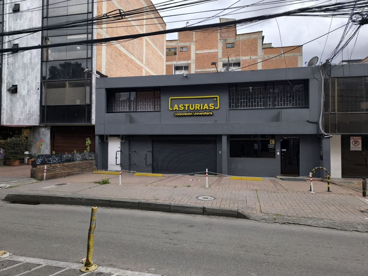 Inmueble en Arriendo, Casa en LAGO GAITAN, Bogotá