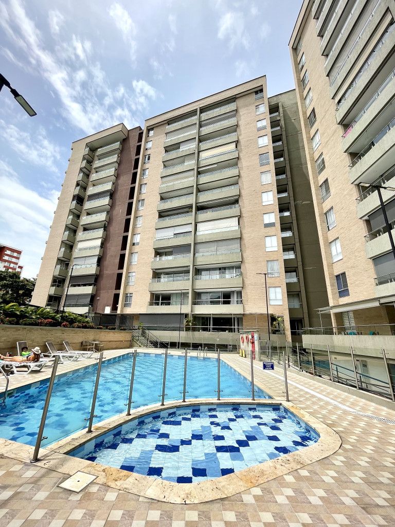 Inmueble en Venta, Apartamento en Area Libre - Parque Del Amor, Cali
