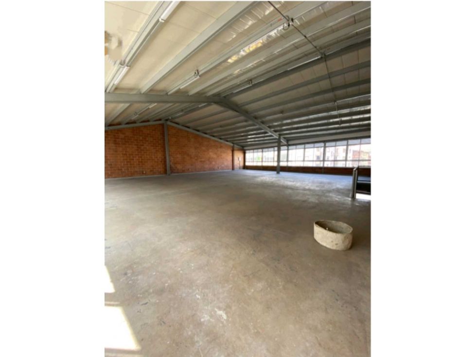 Inmueble en Arriendo, Bodega en LA AMERICA, Medellín, Precio $ 15.000. ...