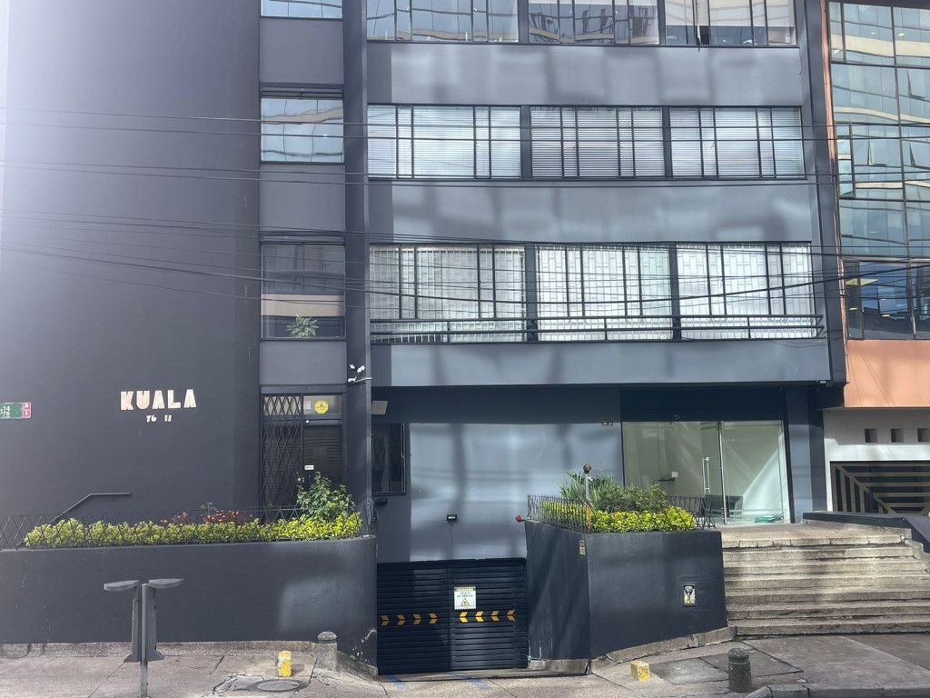 Inmueble en Venta, Oficina en LAGO GAITAN, Bogotá