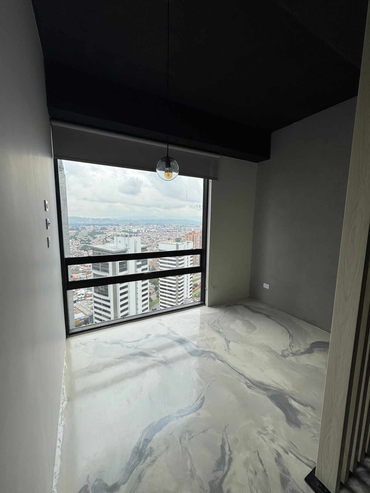 Inmueble en Arriendo, Apartaestudio en QUINTA CAMACHO - EDIF TORONTO ...