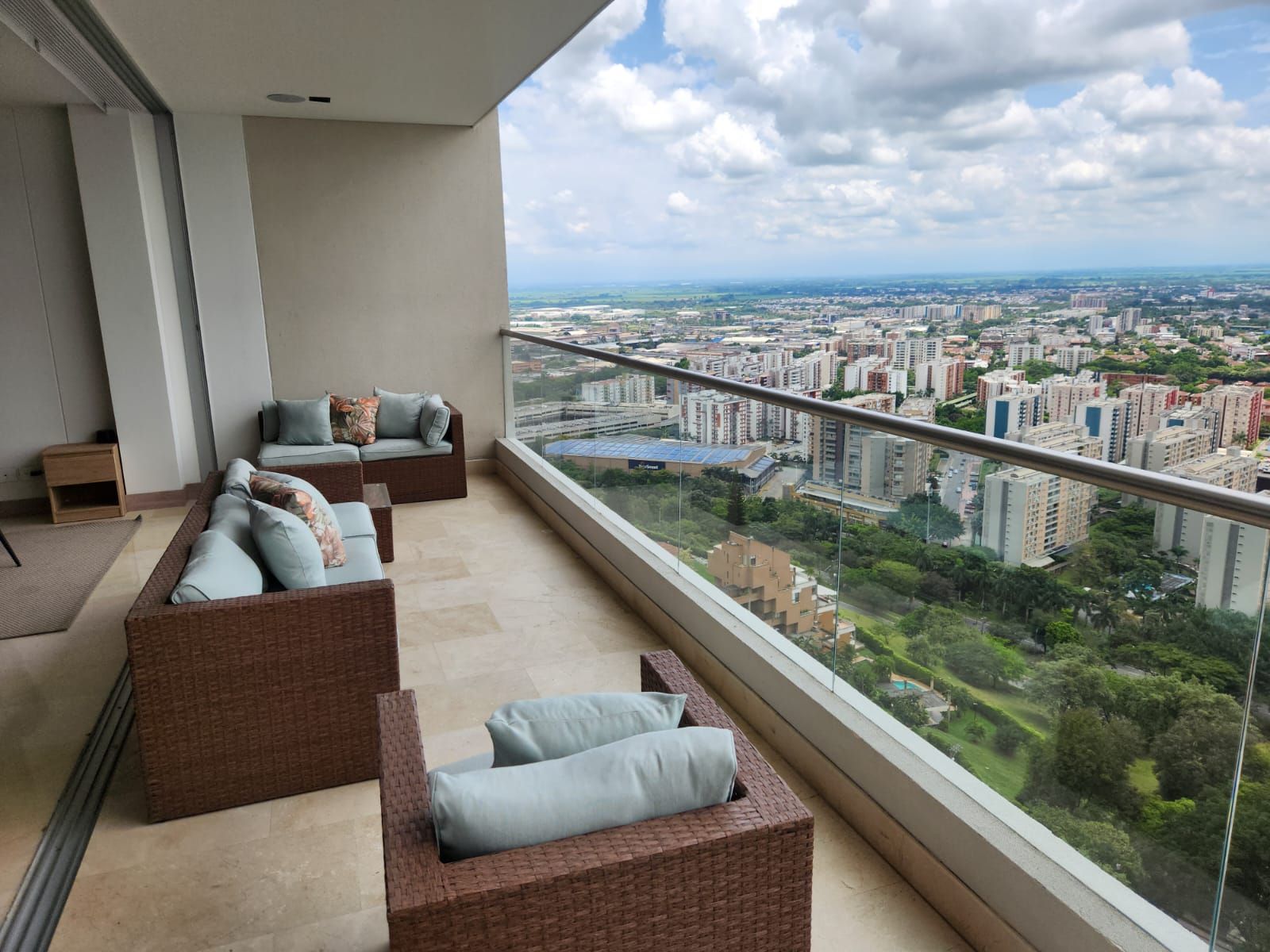 Inmueble en Arriendo, Apartamento en Menga, Cali, Precio $ 10.500.000,00