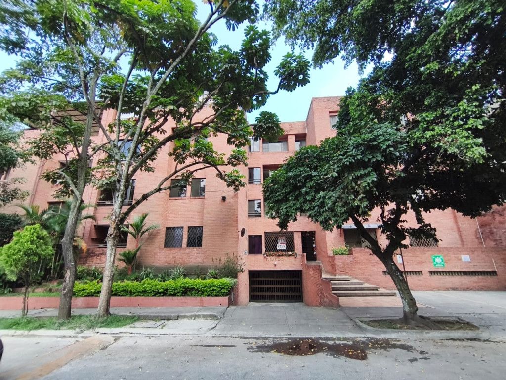 Inmueble en Arriendo, Apartamento en Urbanización La Flora, Cali ...